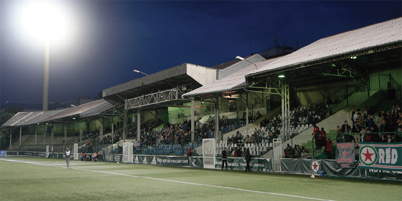 Red Star, de verborgen parel van Parijs - Staantribune